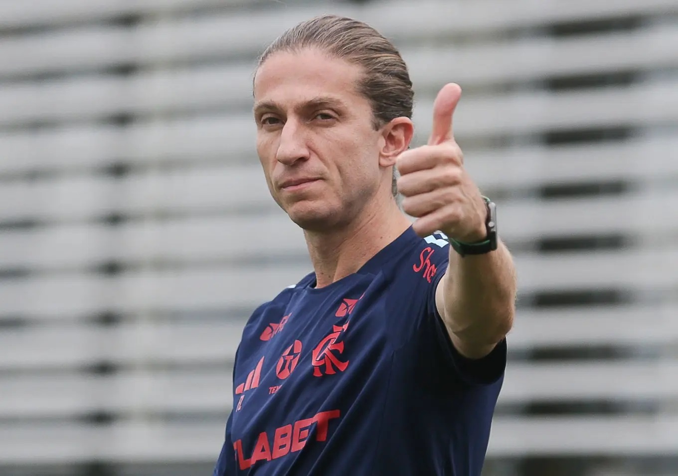 Clube catarinense que está na Série D tenta contratar Filipe Luís ...