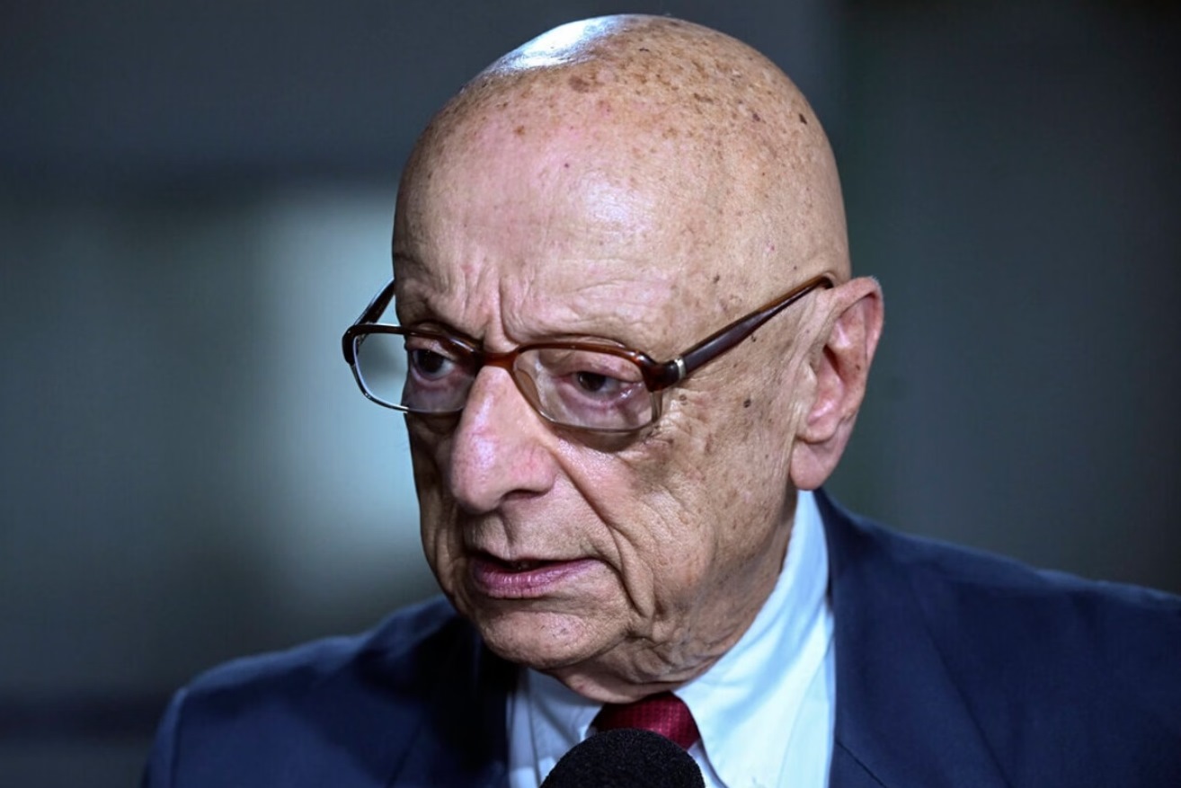 Amin diz que apoia Flávio para presidente e defende anistia a ...